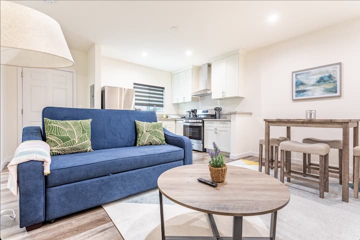 Cozy Getaway In Heart Of Ktown! - Hollywood, CA