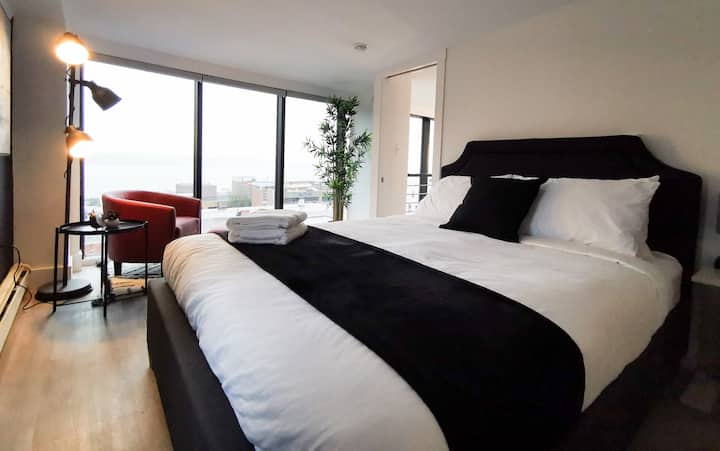 Cameo Suites - Balcony Penthouse 1br + Den - 601 - Halifax, NS, Canada