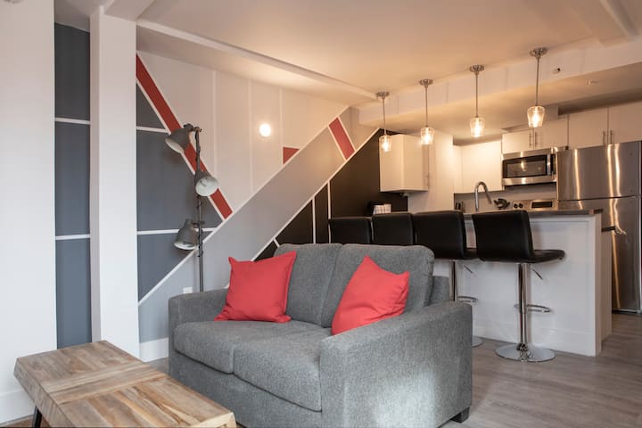 Cameo Suites - 1br + Den/office - Penthouse 605 - Halifax, NS, Canada