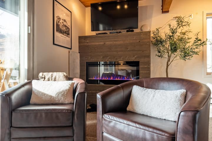 The Ruby At Woodcreek - Hot Tub, Free Shuttle - Crested Butte, CO