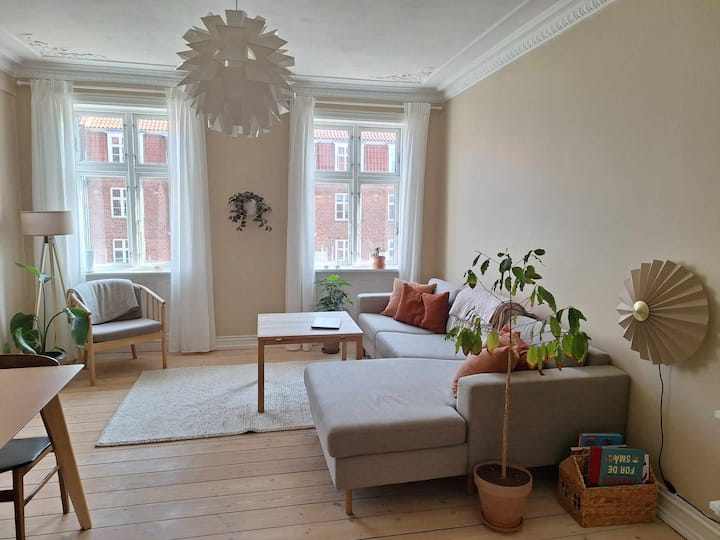 Familievenlig Lejlighed I Hyggeligt Område - Kopenhagen