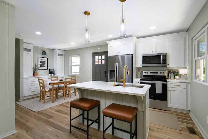 Blue's Bungalow - Indianapolis