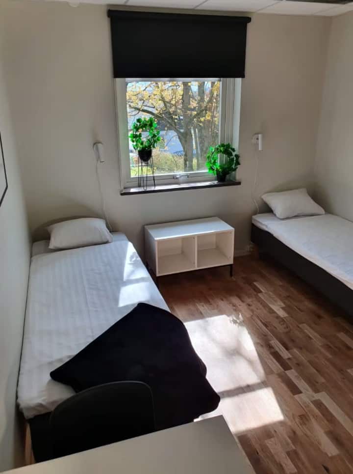 Private For 2 - Shared Bathrooms - Eslöv