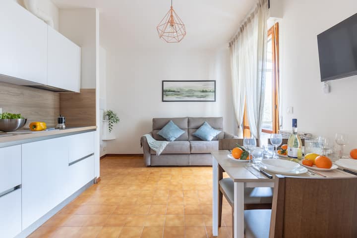 Pisa Cisanello - Comfy Apartment With Balcony! - 피사