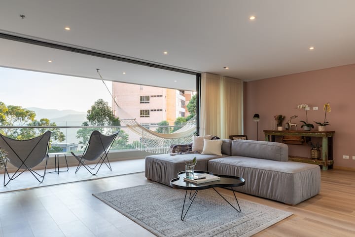 New Apartment In Poblado With City And Nature View - Medellín