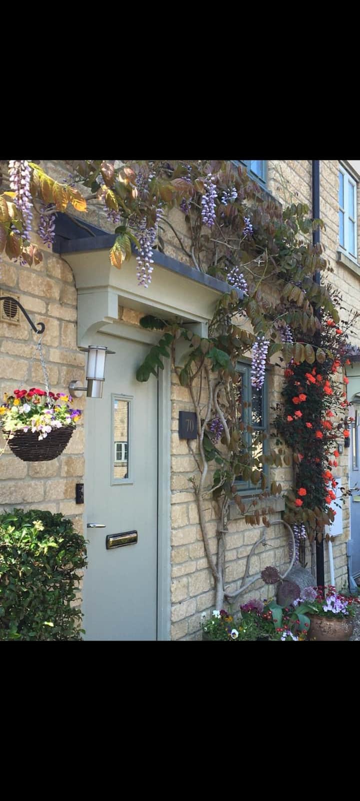 Tranquil Cotswold House - Bourton-on-the-Water