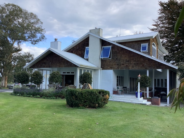 Hazeldene Homestead - Te Awamutu