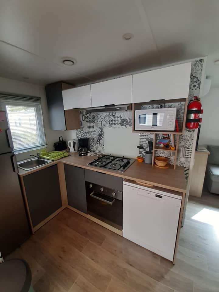 Mobilhome 4/6 P Camping 4* Proche De La Mer - Vias