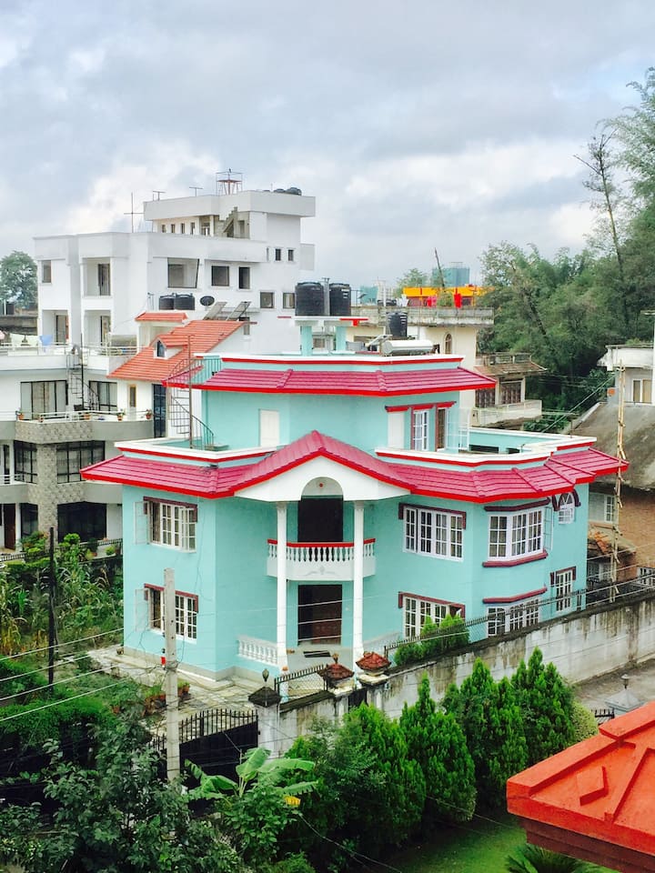Spacious Chic Gateway To Delve Into Historic City. - Nepal