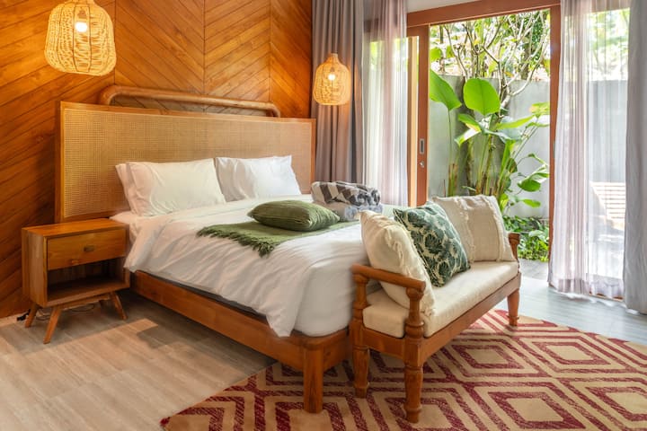 The Entire Modern Villa In Ubud - Outerphi Suweta - Ubud