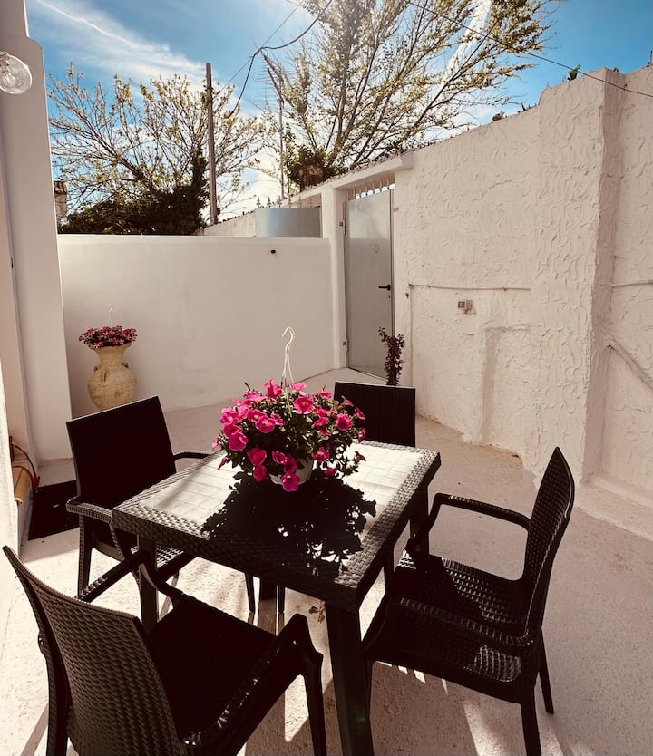 Spazioso Appartamento Con Cortile 1 - Olbia