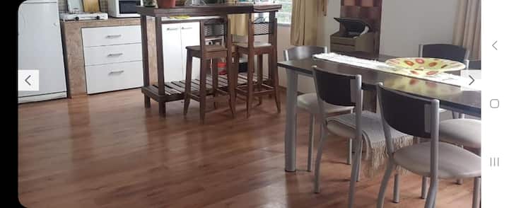 Comodo Departamento Centrico . - El Calafate