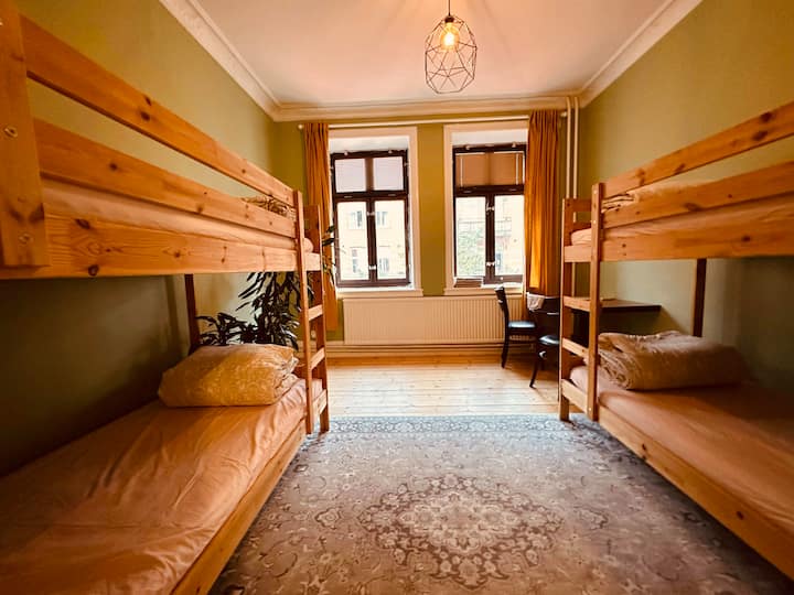 Three Bedrooms In The Heart Of Möllan - 馬爾默