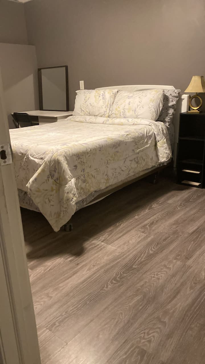 Private Room In Greater Sudbury - Gran Sudbury