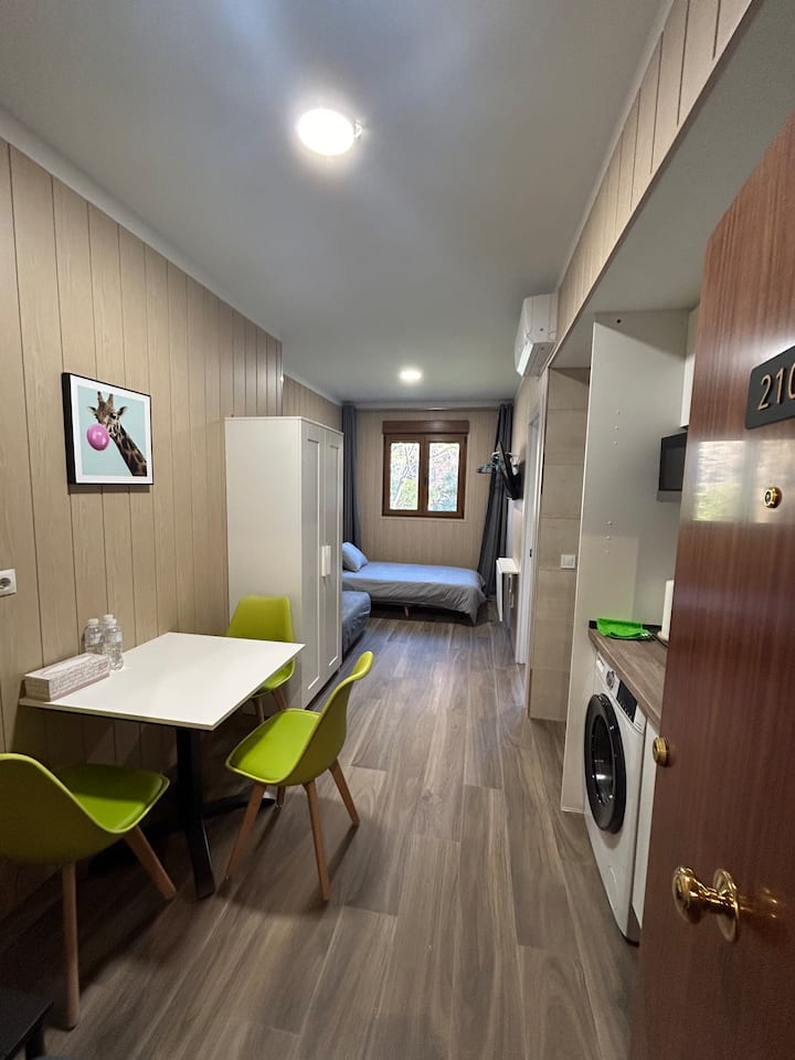 Smaller 1 Bedroom Apartment - Getafe