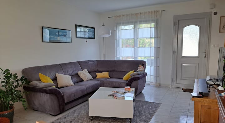 Chambre Privée. Plerguer - Le Vivier-sur-Mer