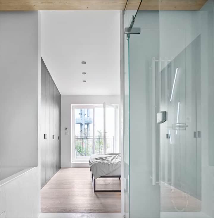 Rooftop Penthouse With Terrace, Prime Location - Praga