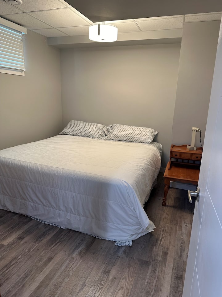 Lovely Basement Suite In Brighton, Saskatoon. - Saskatoon