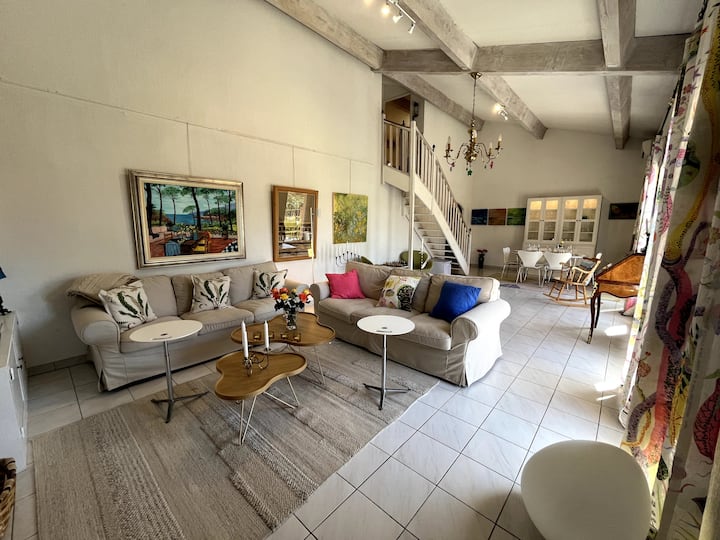 Apartment, A/c, Sleeps 6, With Pool Nr St Tropez - Le Plan-de-la-Tour