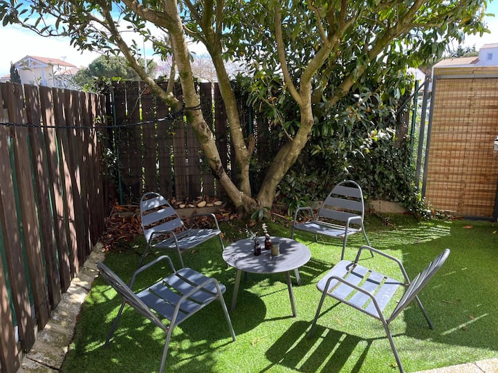 Appartement Avec Jardin Et Piscine - La Rochelle