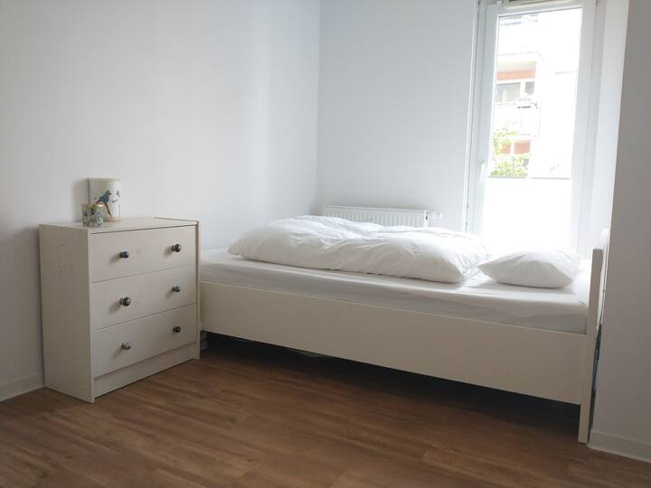 Zentrale Wohnung Nahe Potsdam Hbf - Potsdam