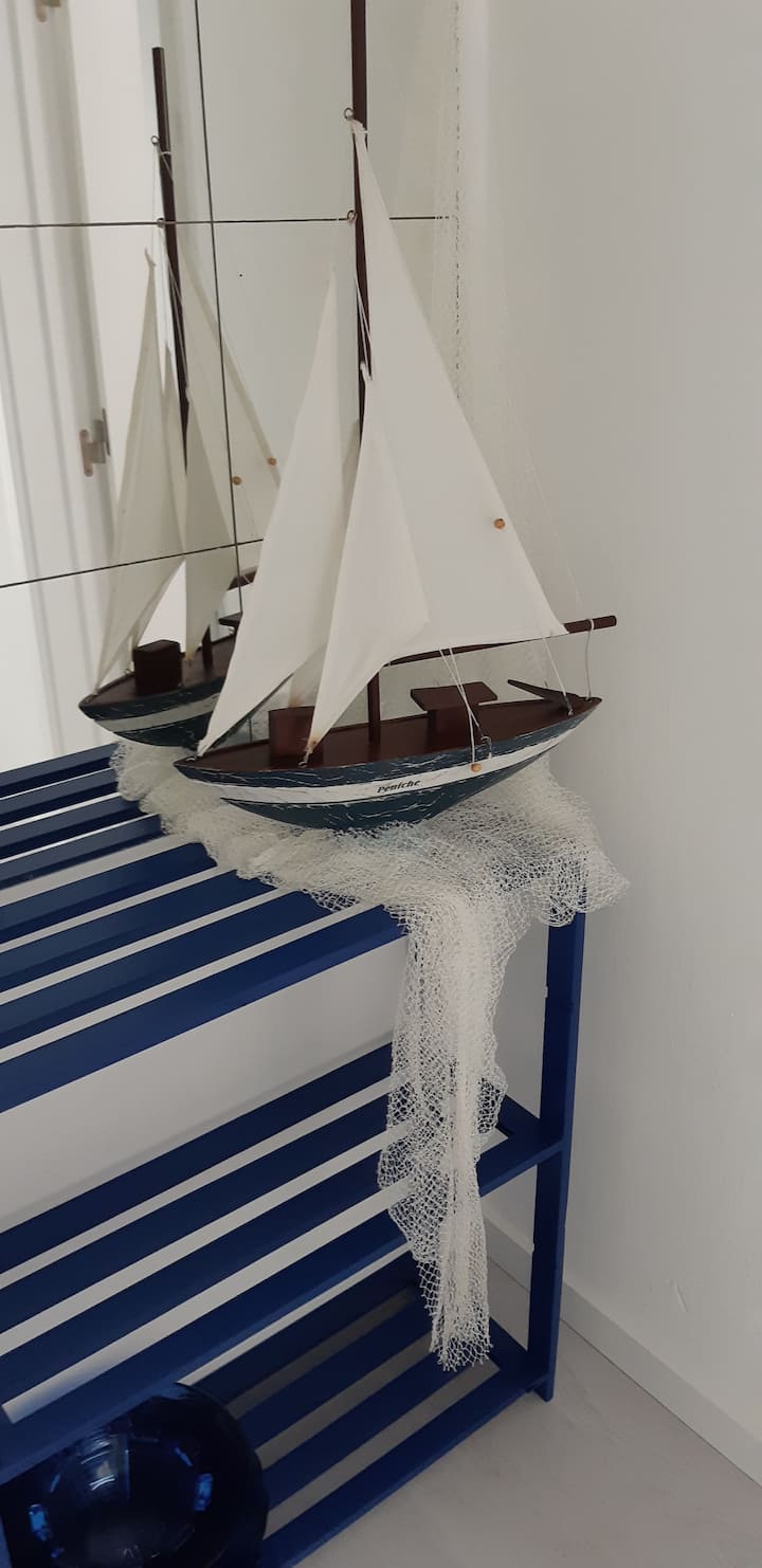 Small House Or Holiday Season - Peniche