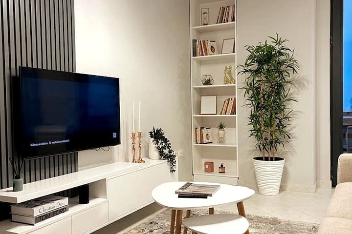 Vollga Durres Sea View Apartment - Albanien