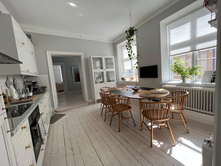 Rymlig Fräsch Lgh På Kvarnholmen - Kalmar