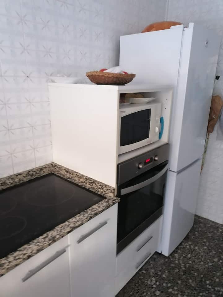 Casita Playa Pineda Con Parking Privado - La Pineda