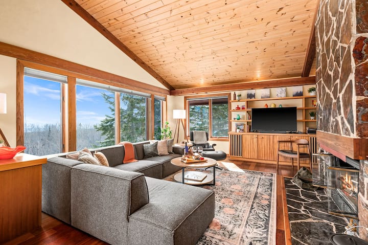The Retreat At Rosebush Creek | Lake View + Sauna - Grand Marais