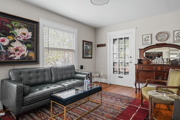 Stylish Urban Loft Near Gaslamp & Balboa Park - Coronado Island