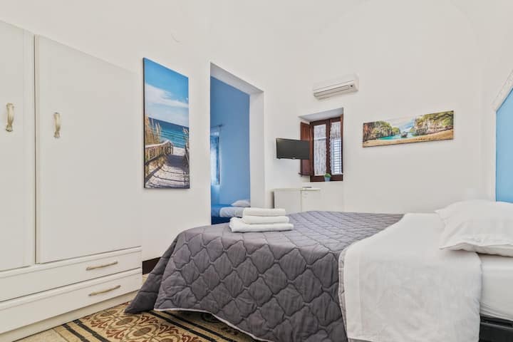 Voilà Rooms Guest House Camera N. 2 - Terrasini