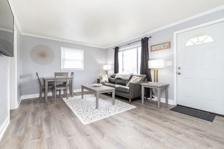 Fairlawn Ne Ohio Private House. Central Location - Cuyahoga Valley National Park