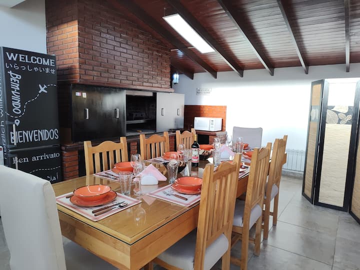 Family 2 - Comparti En Grupo - 2 Habitac. 2 Baños - Ushuaïa