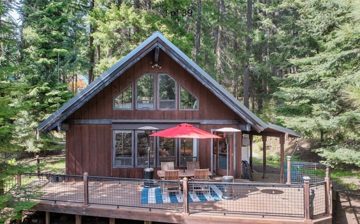 Lake Cle Elum Cabin - Ronald, WA