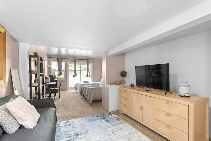 Cozy 3bd/2ba | Close To Sf, Bart - Daly City, CA
