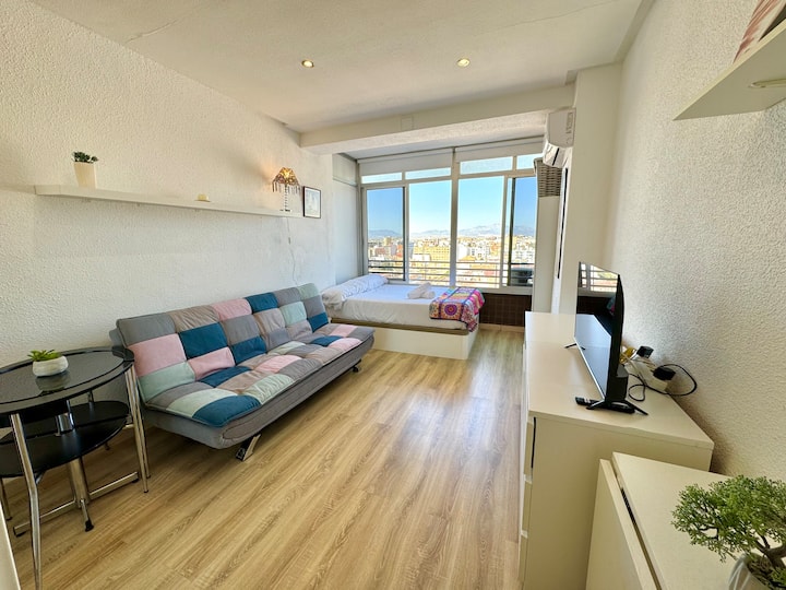 Estudio En El Centro De Alicante - Alicante