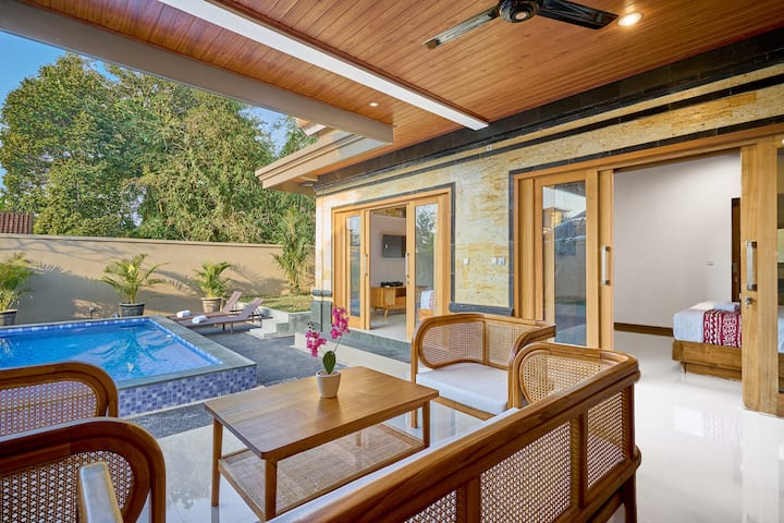 Relaxing 2 Bedroom With Swimming Pool - Ubud