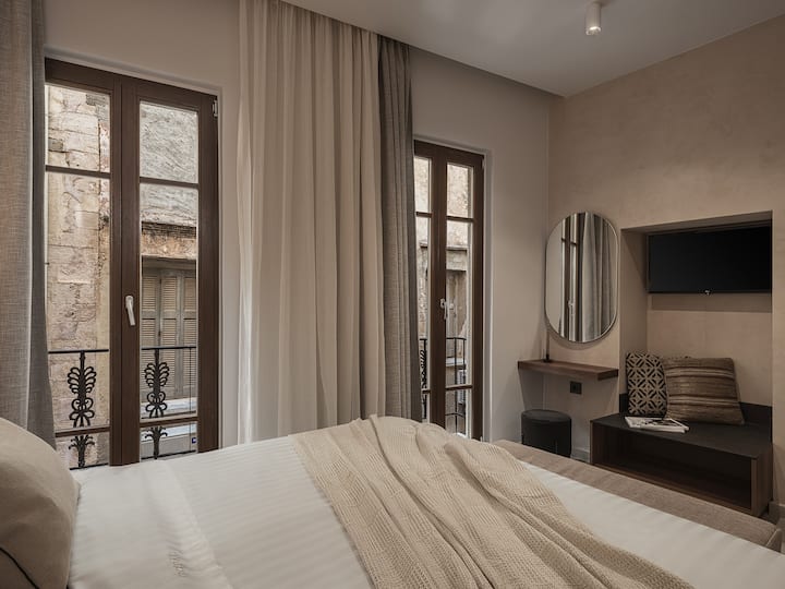 Copal Simple Staying Superior Room - Chania