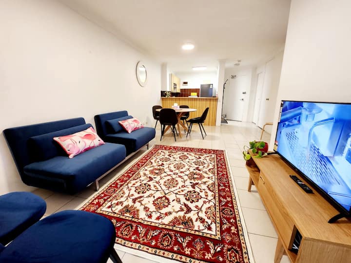 Pyrmont: Spacious 1 Bedroom Apt! - Mosman