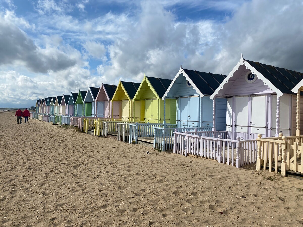 Leigh-on-Sea, Southend-on-Sea Holiday Rentals & Homes - Southend-on-Sea ...