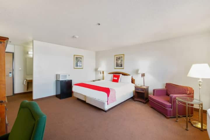 Super 8 Portage Premium King - Portage, IN