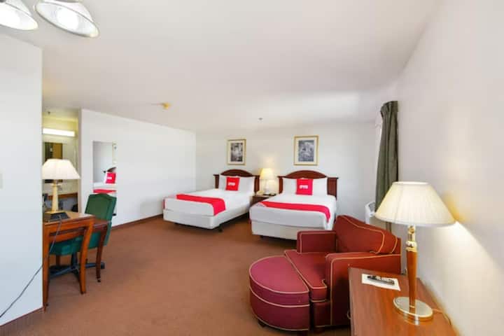 Super 8 Portage Suite Two Double - Portage, IN