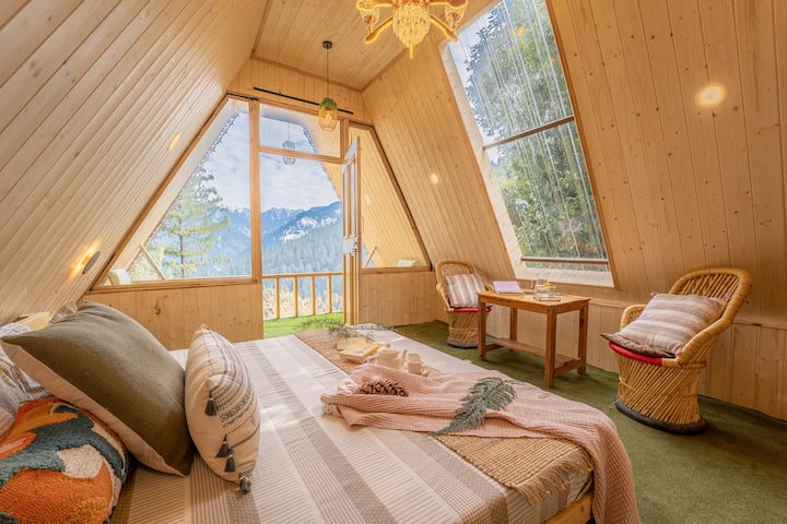 Bastiat Stays |Whispering Pines Aframe|petfriendly - Jibhi