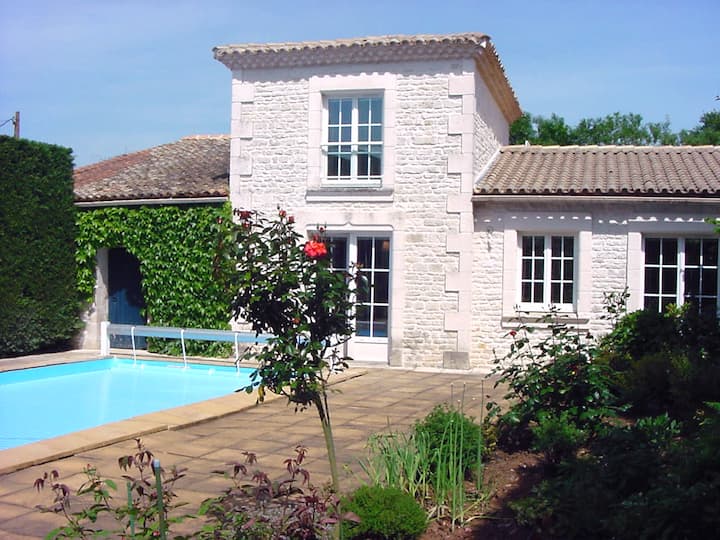 Maison + Piscine + Jardin - Chauray
