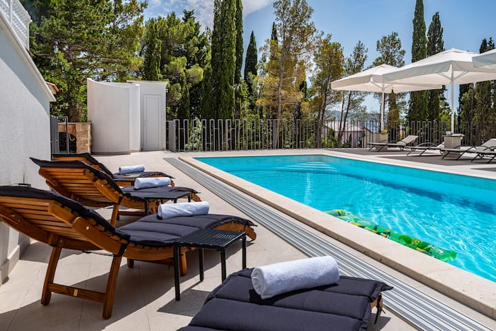 Apartments Prkačin Studio For 2 With Sea View -201 - Starigrad