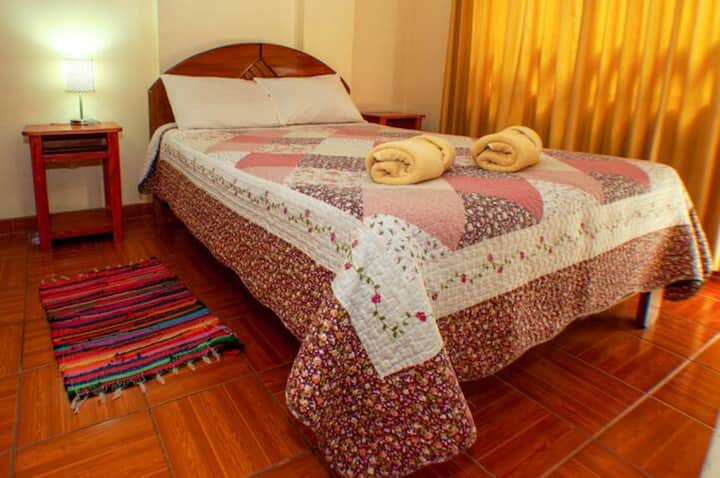 Cuarto Privado, Baño Compartido - Cusco
