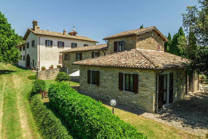 Bilocale Acccessibile Con Giardino E Vista Piscina - Ombrie