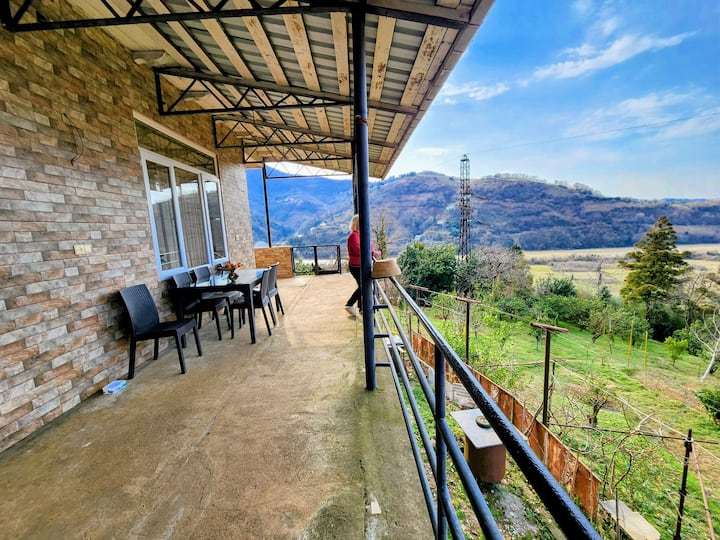 House In Erge - Lela Zurab - Batumi