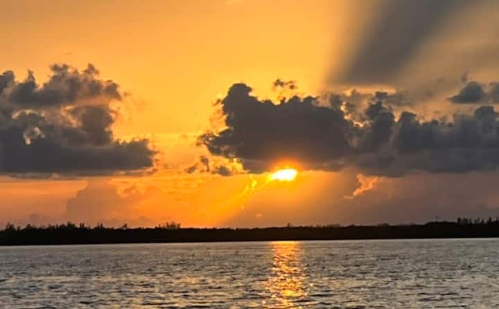 Island Dreams - Matlacha, FL